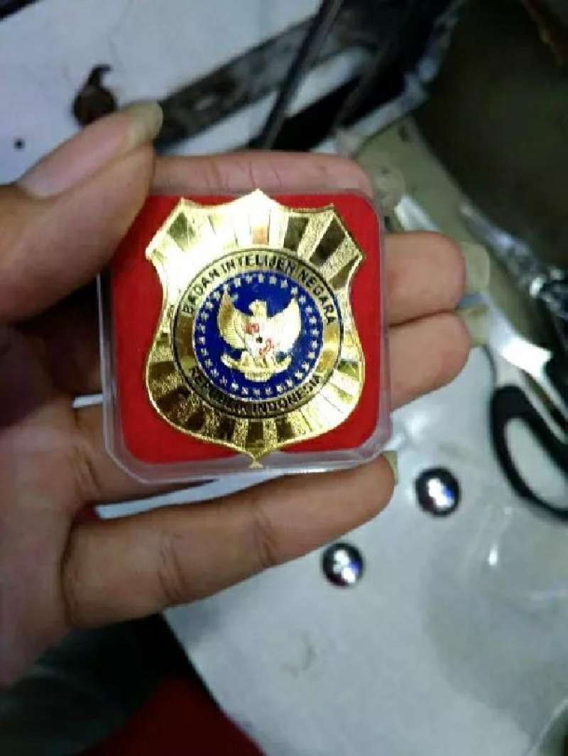 Jual Pin Bross Lencana Bin Badan Intelejen Negara Kuningan Magnet Bagus ...