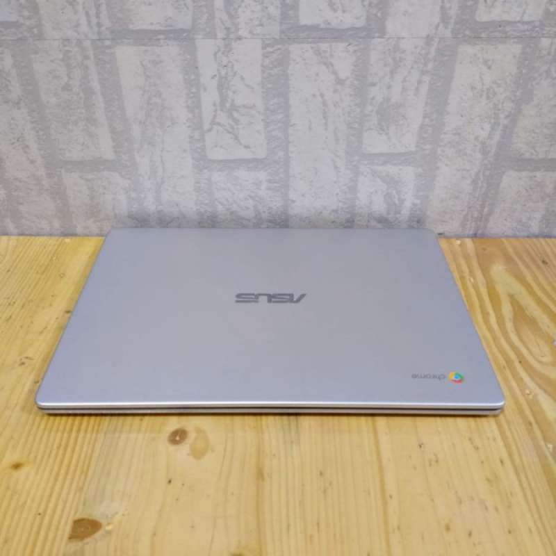 Jual Laptop Asus Chromebook C423 Celeron N3350 Ram 4gb Ddr4 Vga Intel ...