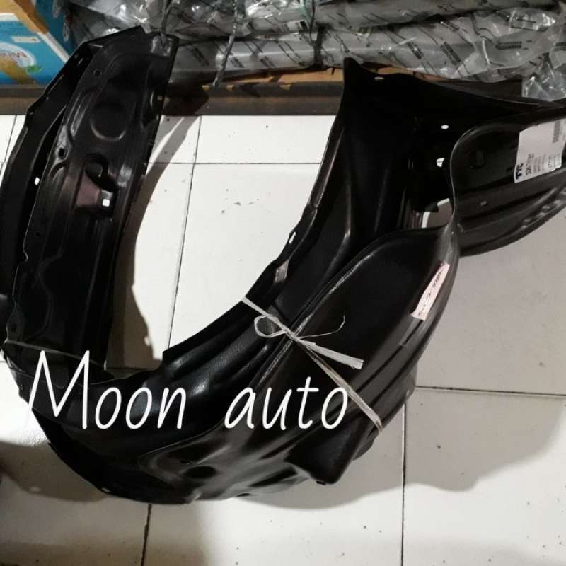 Jual liner fender depan innova 2005-2015 (sebelum innova reborn) 1buah ...