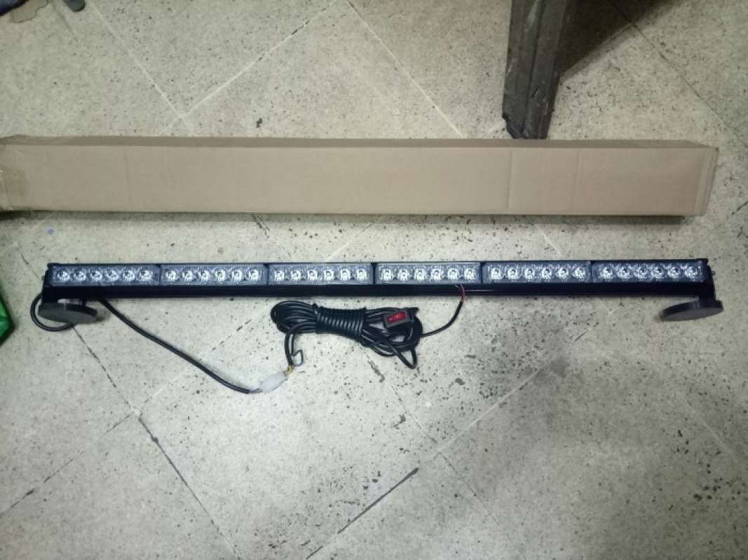 Jual strobo led bar atas 90cm 6 kotak putih putih+mangnet di Seller ...