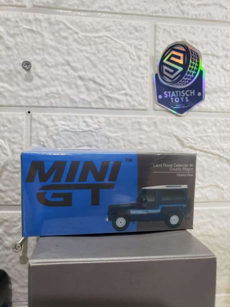 Jual Mini GT Land Rover Defender 90 County Wagon Stratos Blue di Seller ...