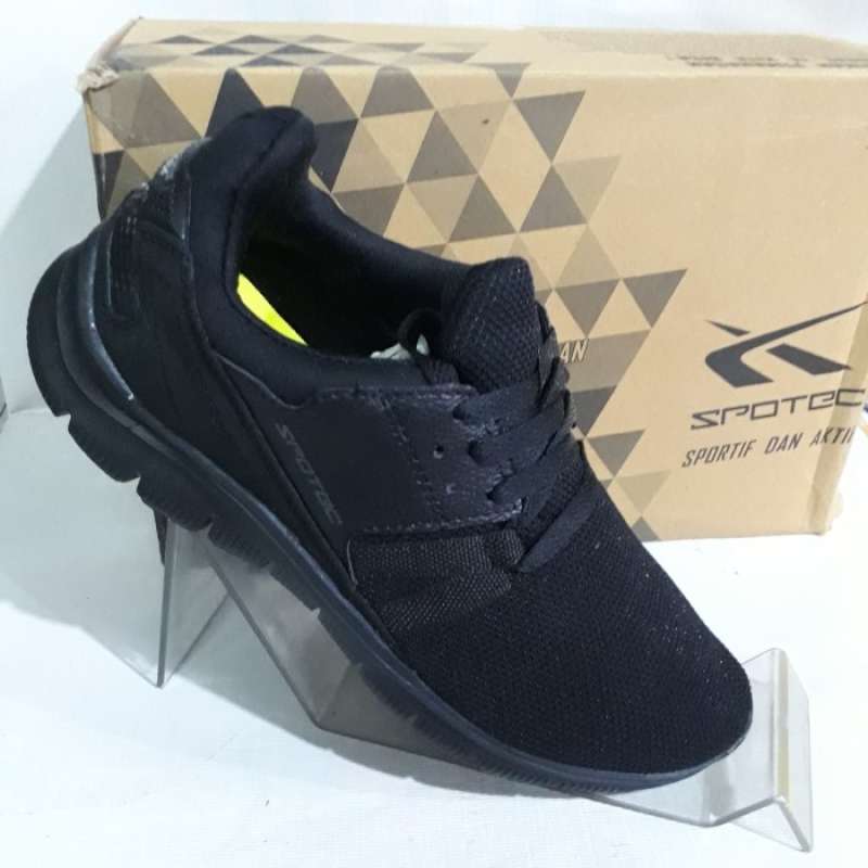 Jual sepatu sneakers hitam polos 44/45 SPOTEC hexa original di Seller ...