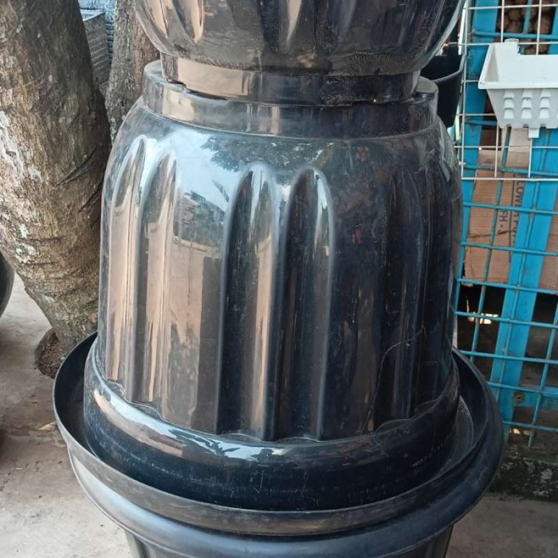 Jual Pot hitam ukuran 70cm (khusus Gojek Grab instan) di Seller Ally ...