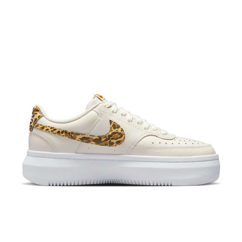 Promo NIKE Women Sportswear Court Vision Alta Sepatu Olahraga Wanita ...