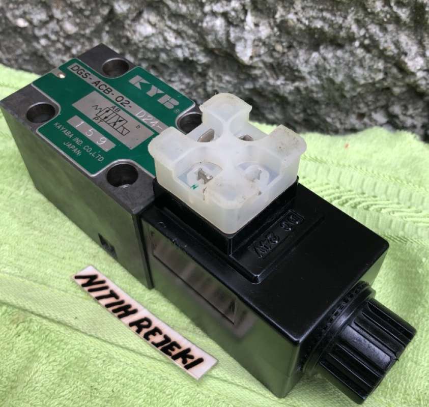 Jual Solenoid Hydraulic Valve Kyb Dgs-acb-02-d24-d-4 24vdc Japan Di ...