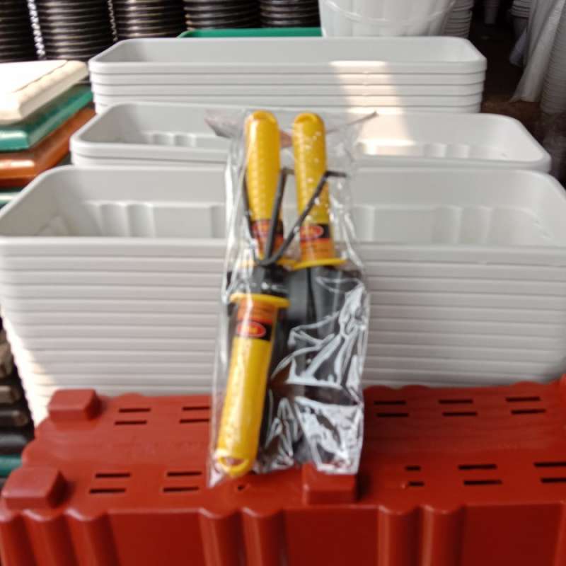 Promo Alat Tani Lengkap Skop Dan Garpu Tanah 3 Jenis Alat Termurah ...