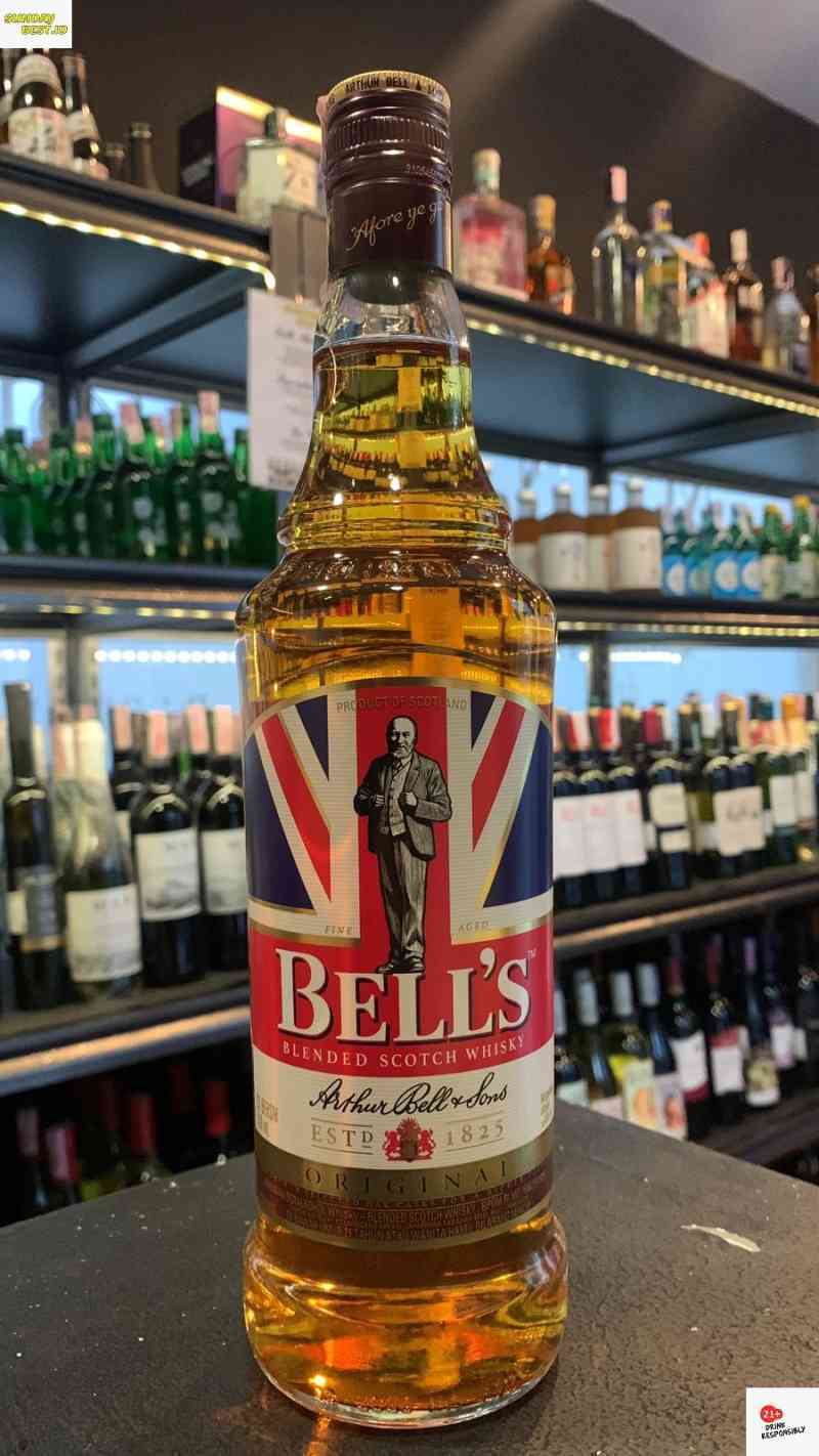Jual Bells Whisky OriginaL 700mL di Seller SUNDAYBEST ID Official Store ...