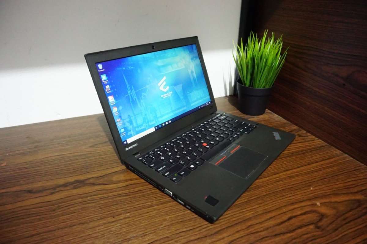 Jual Laptop Lenovo Thinkpad X250 Core I5 Ram 8gb Ssd 256gb Free Mouse ...