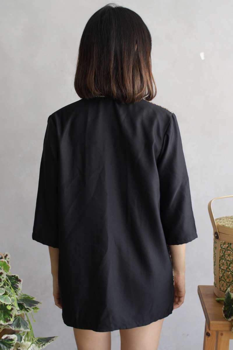Jual Dhievine Batik Hikaru Mayang Hitam Two Tone Batik Outer Di Seller ...