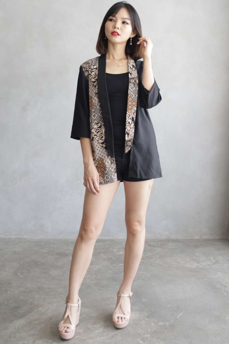 Jual Dhievine Batik Hikaru Mayang Hitam Two Tone Batik Outer Di Seller ...