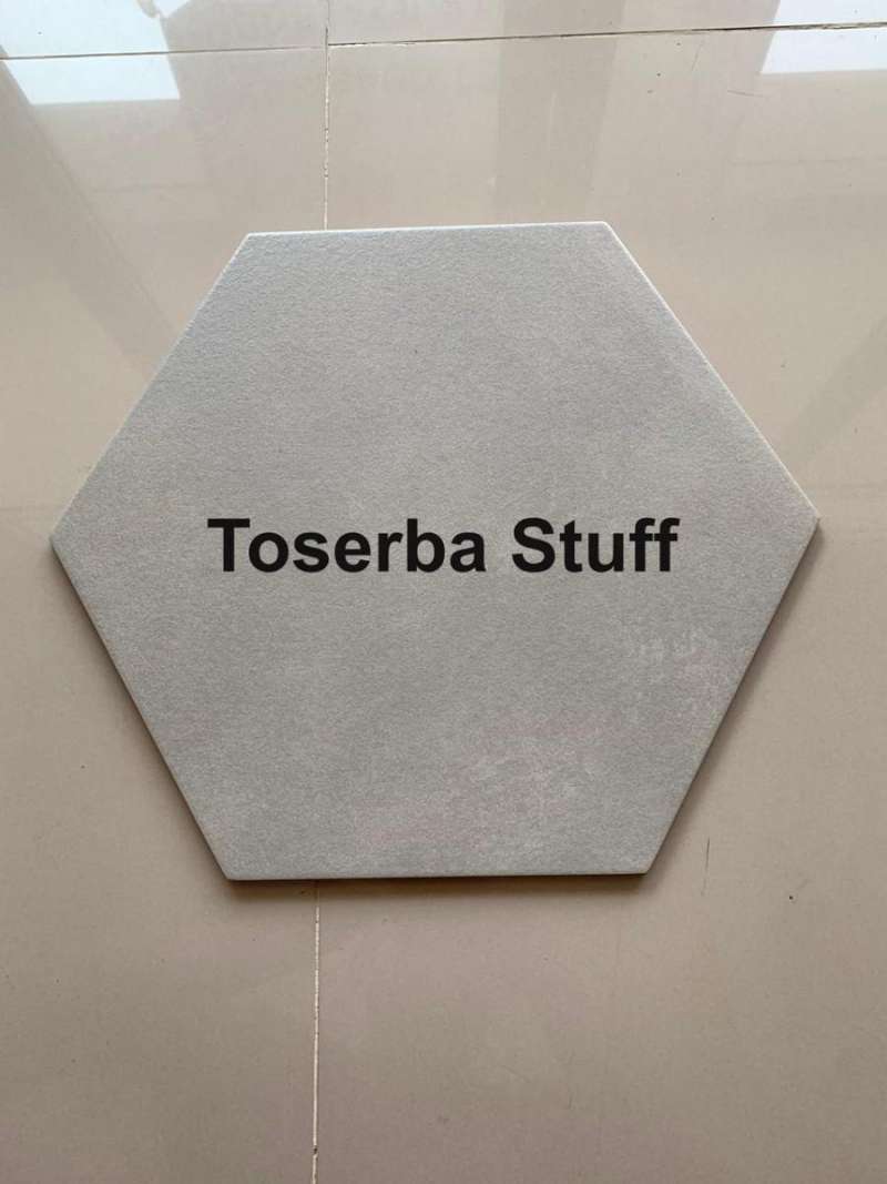 Jual Sample Keramik Roman Hexagonal Segi 5 Lima Abu Abu Hitam Putih 34 ...