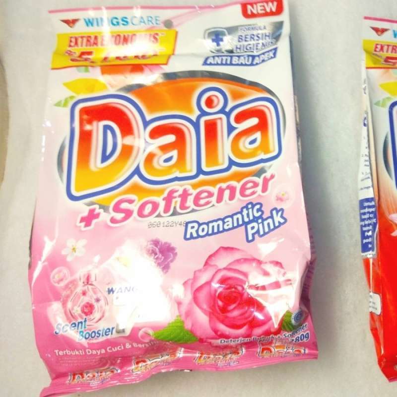 Jual DAIA Floral Blossom 280 gr, Detergen pencuci pakaian di Seller ...