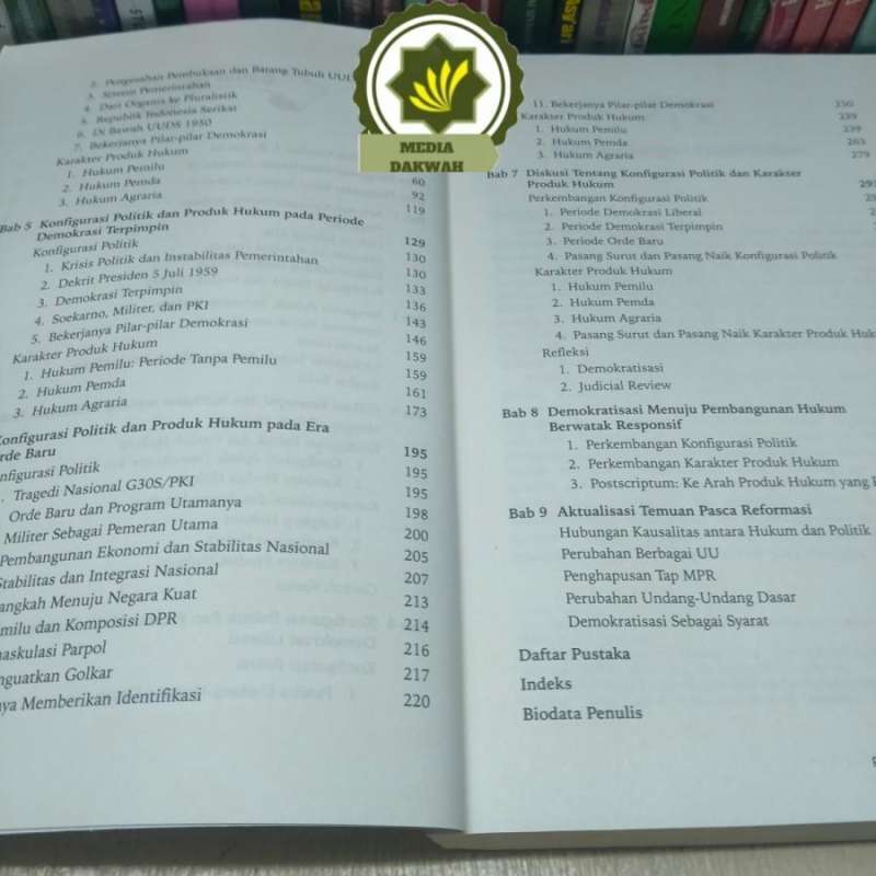 Jual Buku Politik Hukum Di Indonesia Karya Moh Mahfud Md Teori ...