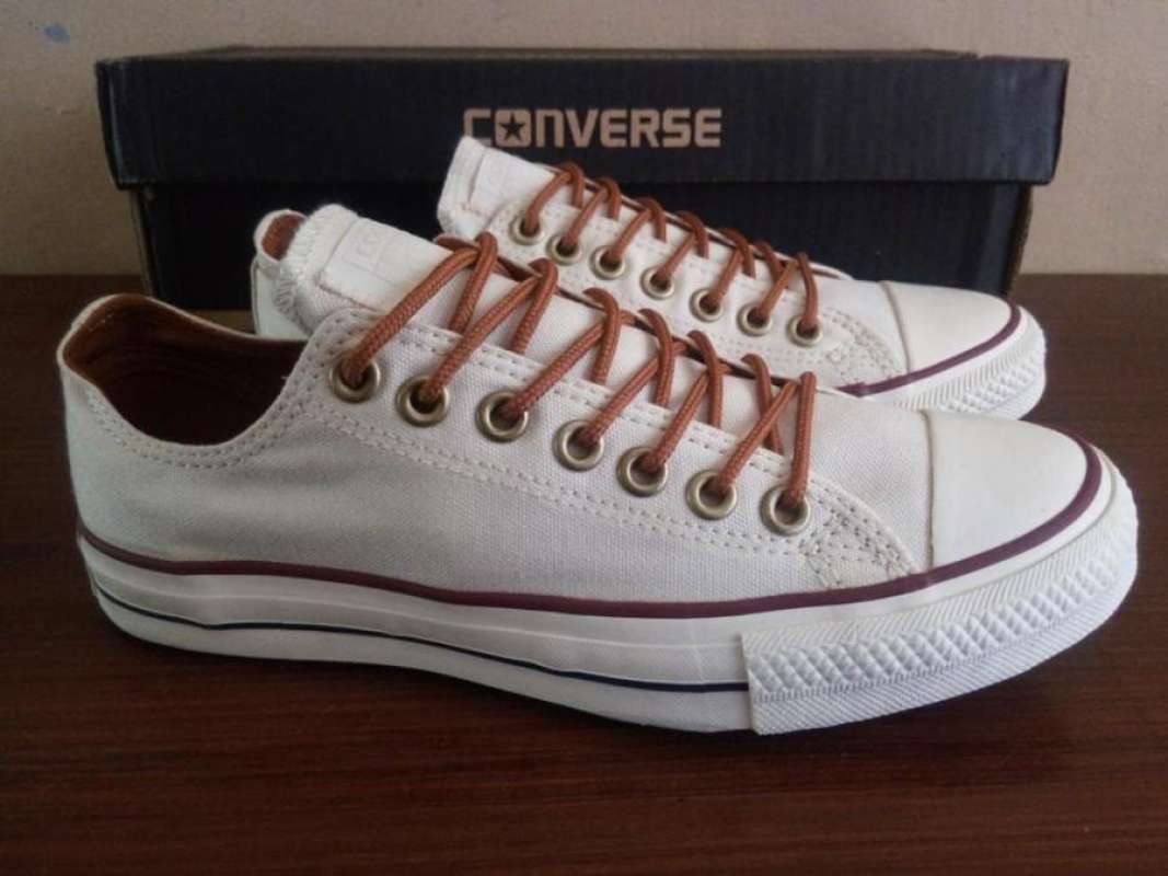 Jual Sepatu All Star Converse Classic Peached Ox Putih Murah di Seller ...
