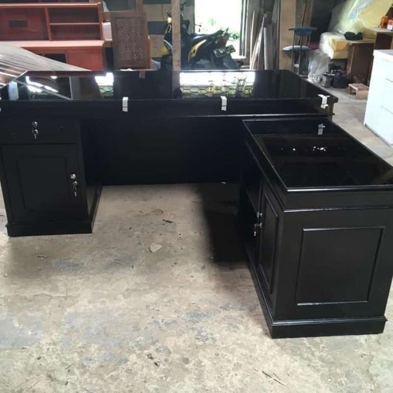 Jual Furniture Meja kerja direktur custom 200cm (knockdown) di Seller ...