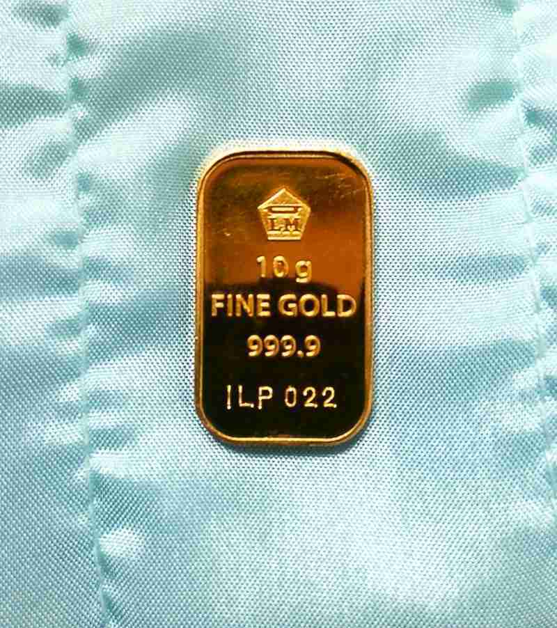 Jual Emas Antam Batangan 10 Gram Sertifikat Resmi Di Seller Radiance ...