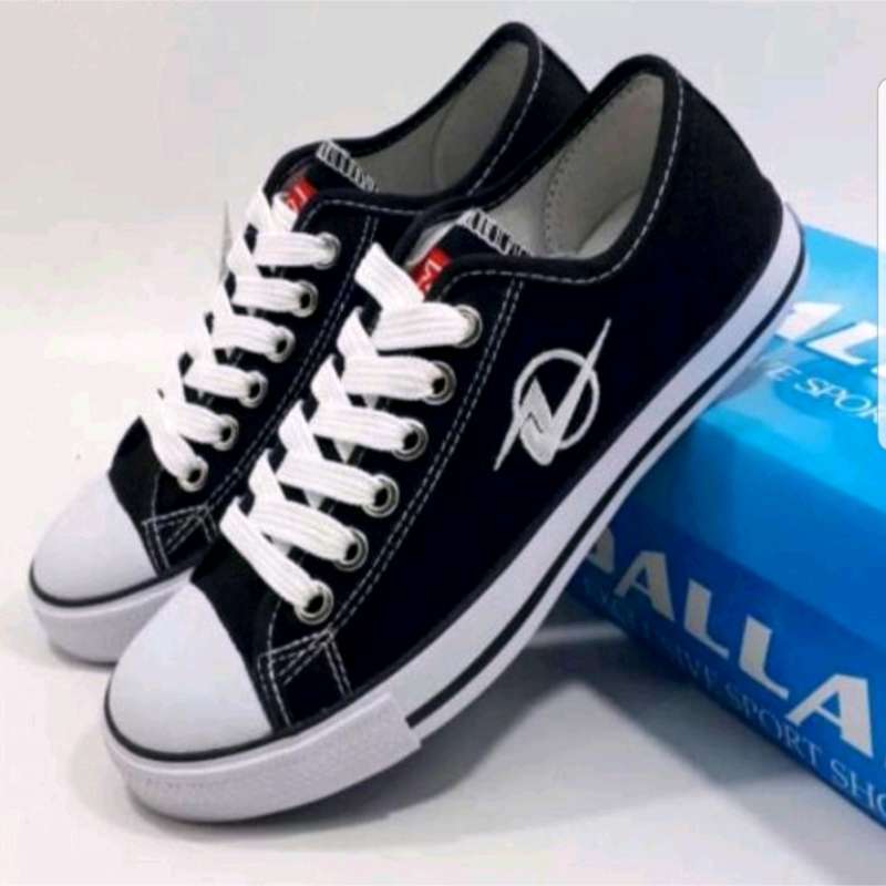 Jual Sepatu Dallas Putih Original Terbaru - Harga Promo Murah April ...
