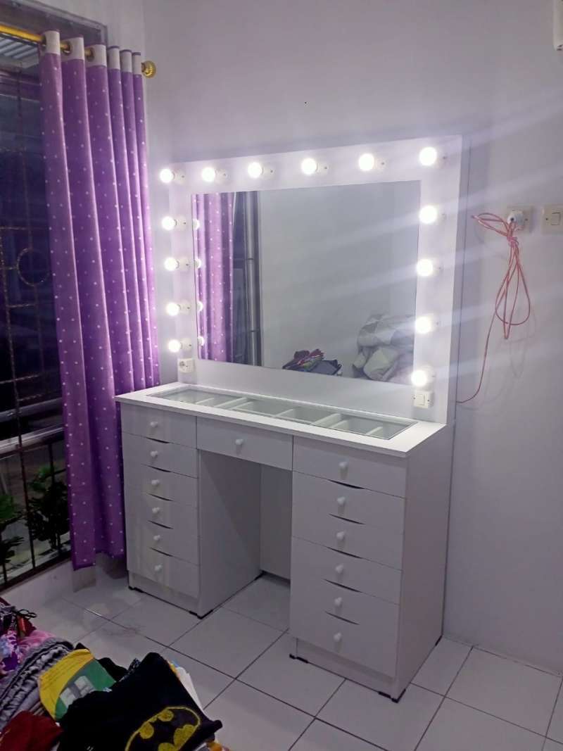 Jual Meja Rias Lampu Vanity Minimalis LED di Seller Zaidan Gallery ...
