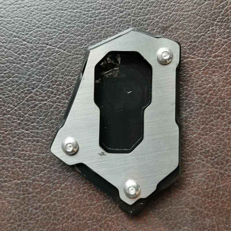 Jual Kawasaki Versys 650 2022 Side Stand Enlarger Atau Tapak Lebar ...