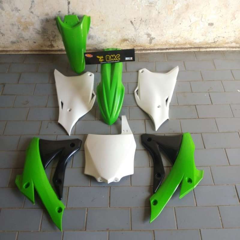 Jual BODY SET BODY KIT TANPA JOK TANGKI KX85 KX85 -B di Seller Toko ...