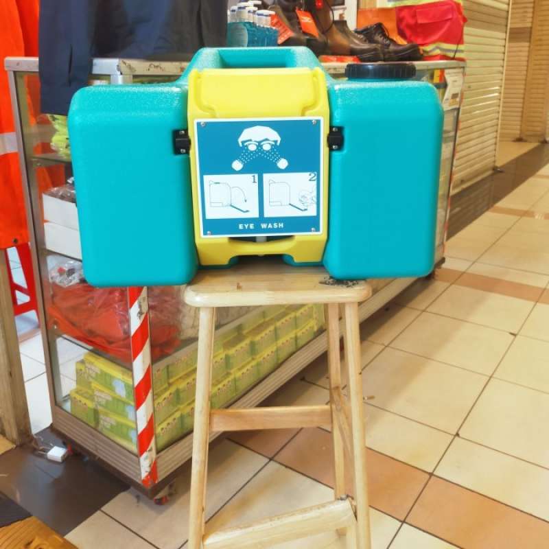 Jual Emergency Eyewash 9 Galon / Pencuci Mata Eyewash 7501 Pomo Di ...