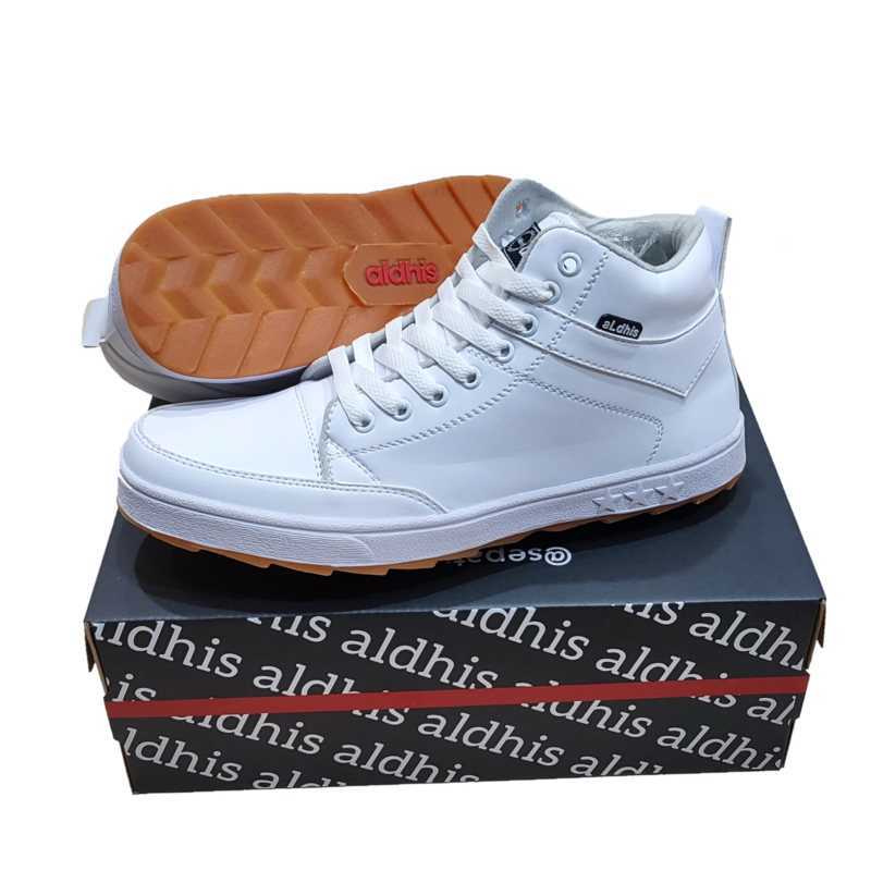 Jual Sepatu Original Putih Polos Model Terbaru - Harga Promo Maret 2024 ...