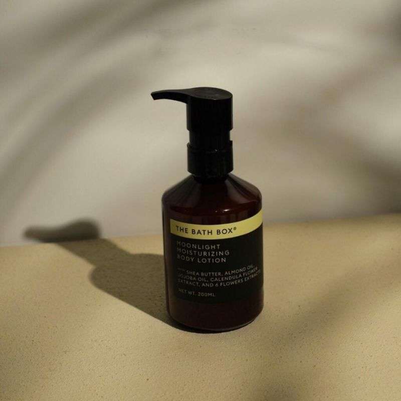 Promo THE BATH BOX - Moonlight Moisturizing Body Lotion Diskon 20% di ...