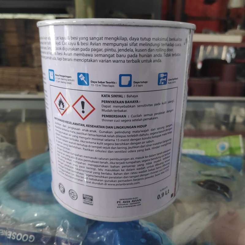 Jual Cat Kayu Besi Sy 0,9 Liter Super White Avian Di Seller Distributor ...