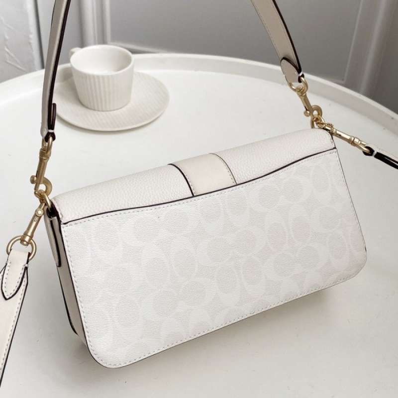 Jual Coach Georgie Shoulder Bag In Signature Canvas C4067 Di Seller ...