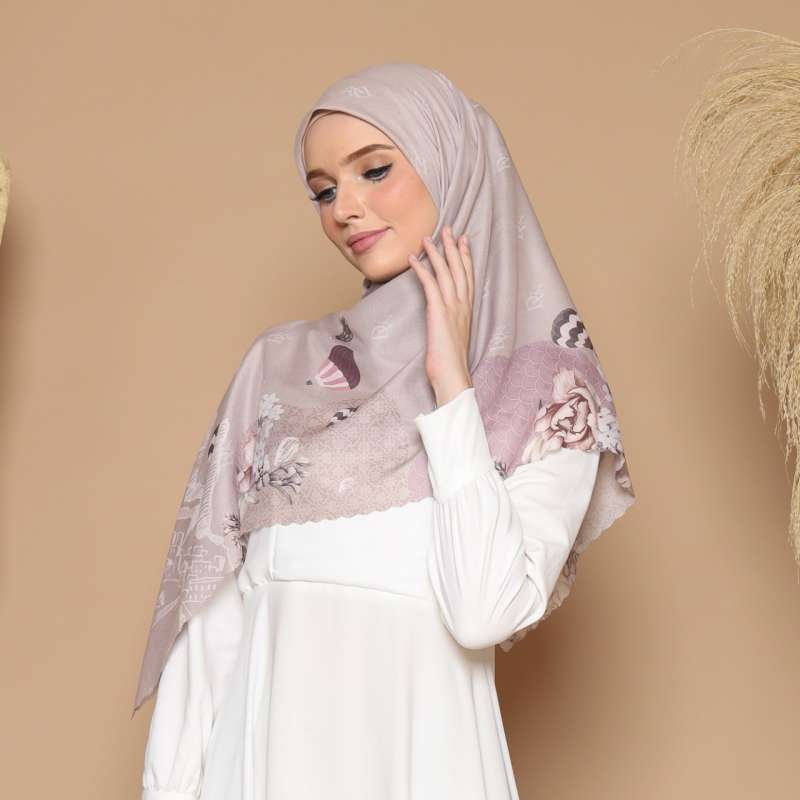 10 Rekomendasi Hijab Voal Design Eksklusif, Siap Tampil Memukau untuk Setiap Acara - Blibli Friends