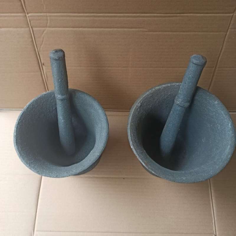 Jual Lumpang Besi Besar Lumpang Besi Kecil Lumpang Alat Tumbuk Bumbu Di ...