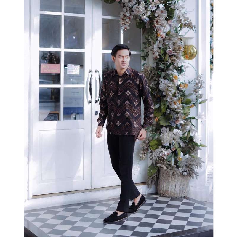 Promo Batik Couple Kebaya Modern Aveena Kebaya Tunangan Lamaran Set ...