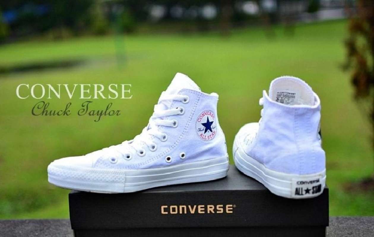 Jual Sepatu All Star Converse Chuck Taylor / CT Putih Tinggi Murah di ...