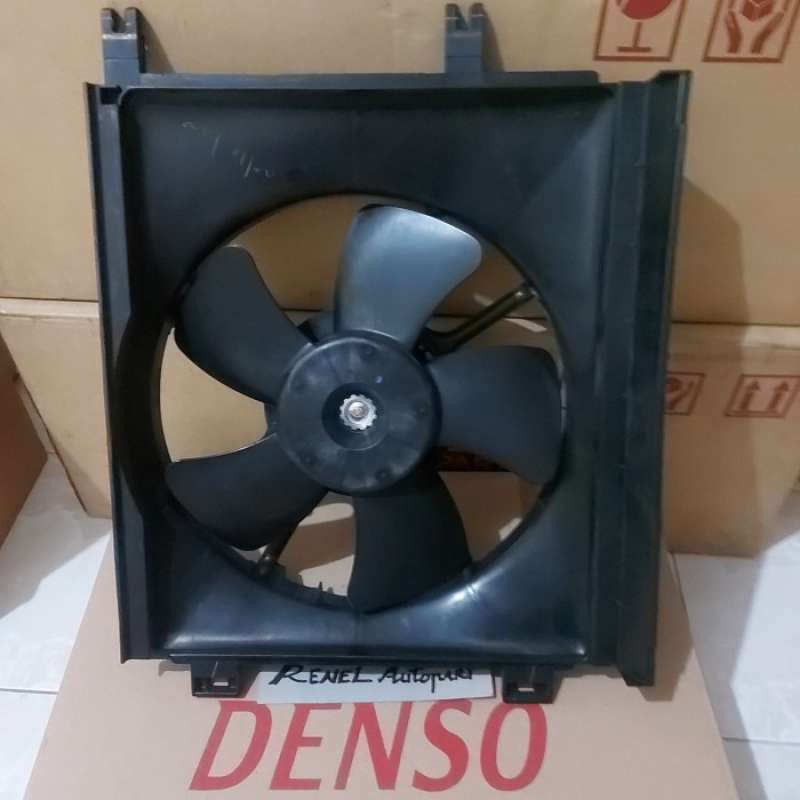Jual Shroud Motor fan assy Rumah kipas Radiator Toyota Agya Ayla Denso ...
