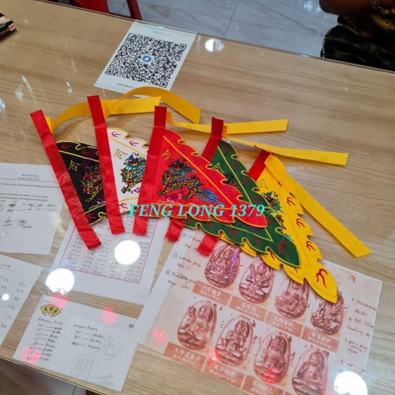 Jual Bendera Panji Naga 5 Warna Ukuran 6 Inchi | Bendera Naga 5 Penjuru ...