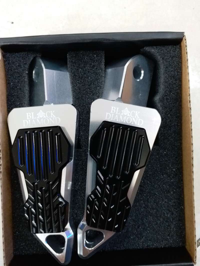 Promo Footstep Injekan Kaki Belakang Yamaha Nmax Yamaha Aerox Black ...