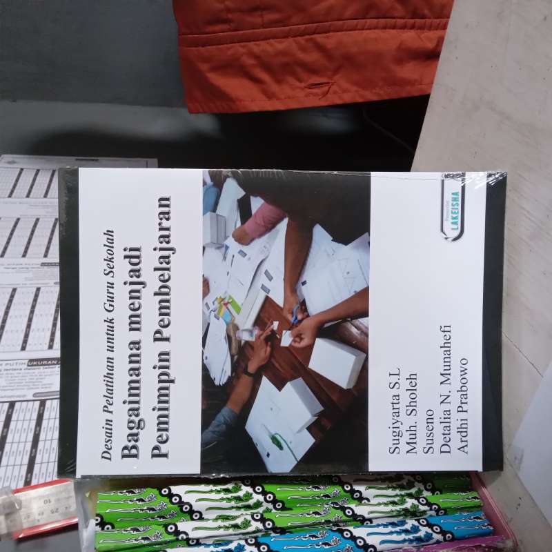 Jual DESAIN PELATIHAN UNTUK GURU SEKOLAH BAGAIMANA MENJADI PEMIMPIN ...