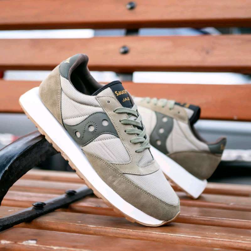 Jual Sepatu Saucony Jazz Olive Green Solgum Made In Indonesia Di Seller ...