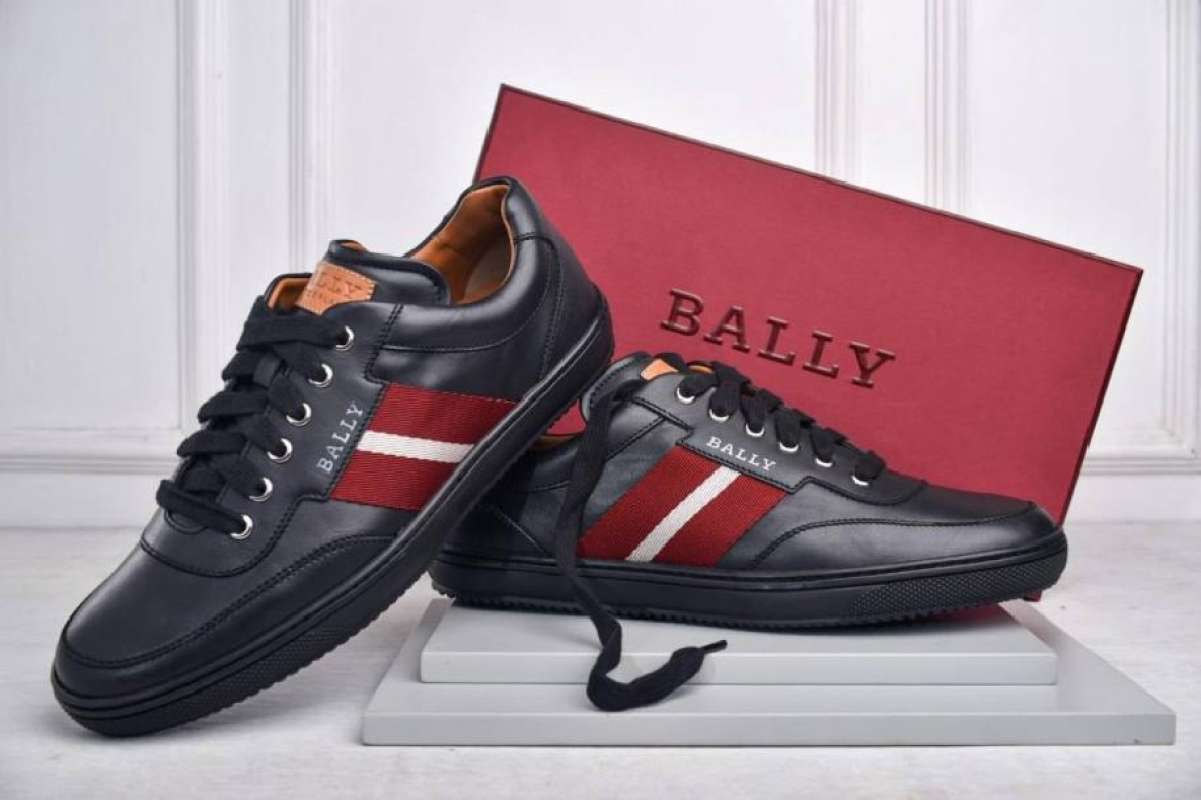 Ballys Shoes Shop Bally Roller Leather Low Top Sneakers | Saks Fifth