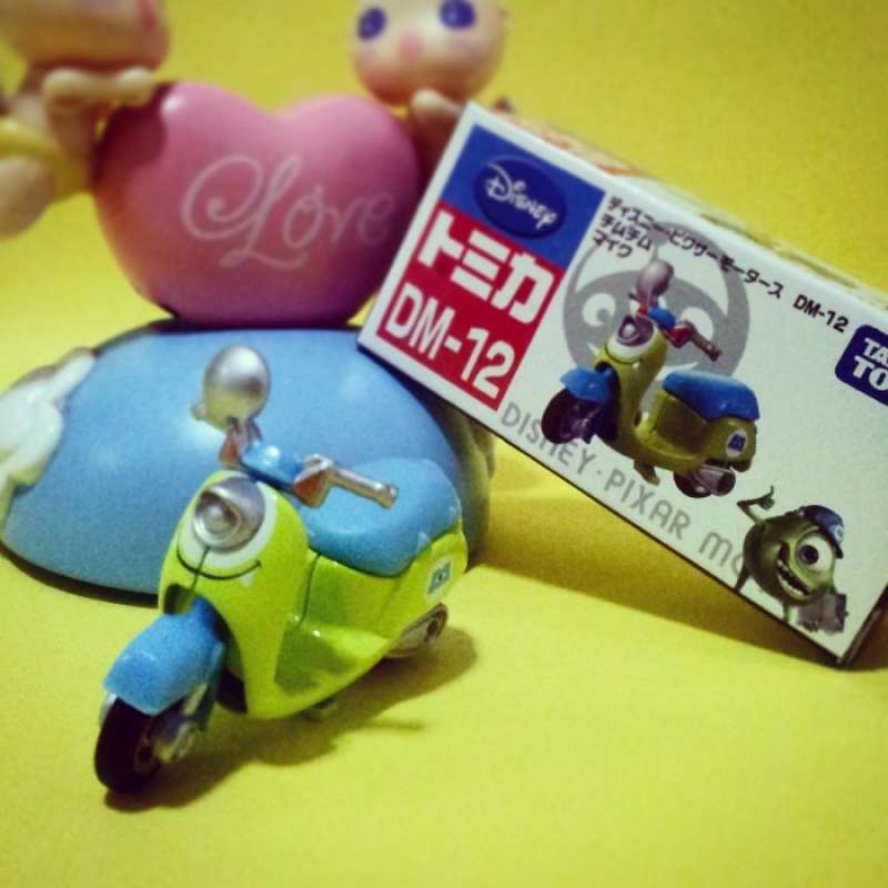 Promo Tomica Disney DM 12 Chim Monsters Inc Mike Wazowski Diskon 24% di Seller Hobby Land - Kota ...