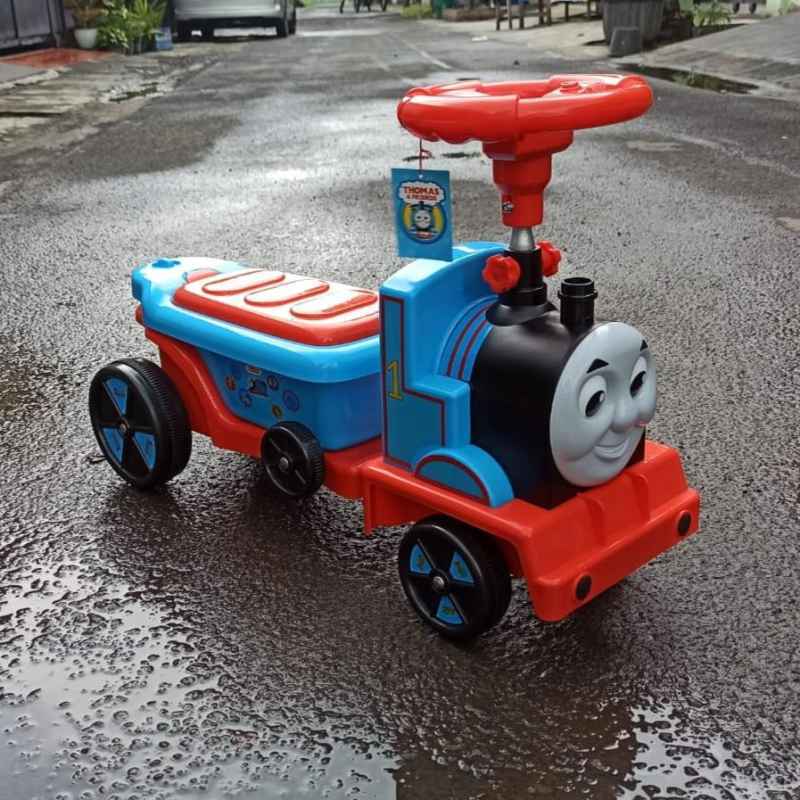 Jual Scooter Anak Thomas Train Ride On Car Kids Skuter Kereta Mainan Di ...