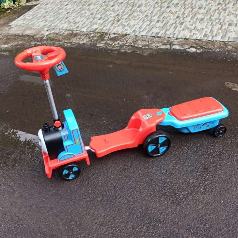 Jual Scooter Anak Thomas Train Ride On Car Kids Skuter Kereta Mainan Di ...