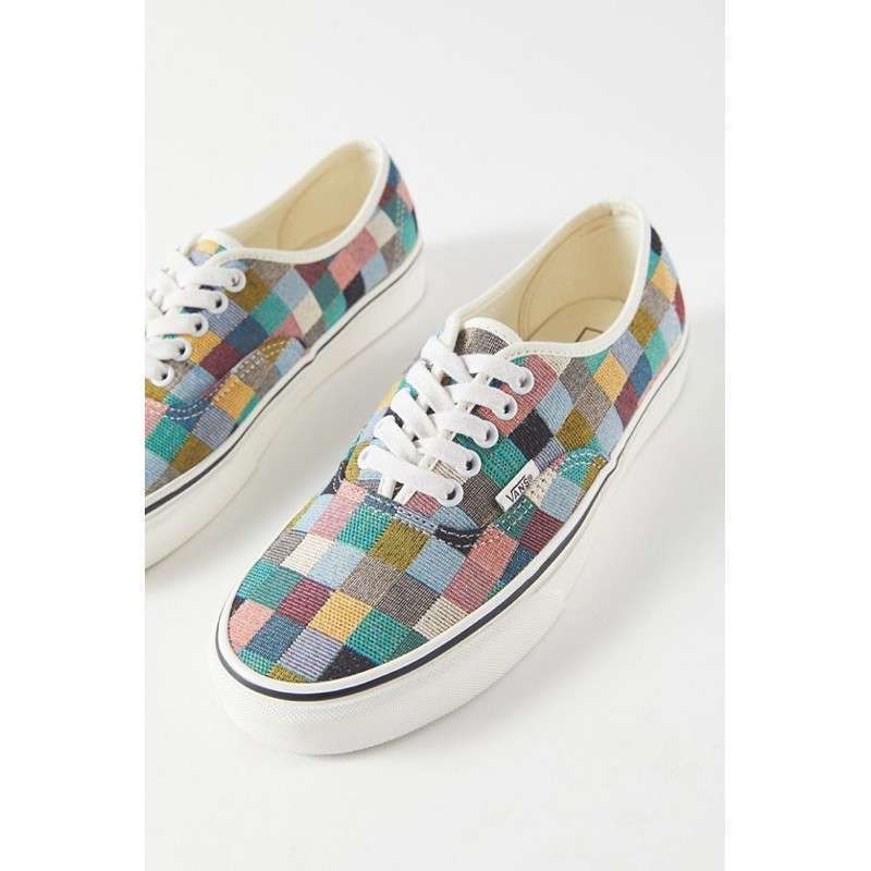 Promo Sepatu Vans Authentic Woven Checkerboard Multi Original Diskon 8% ...