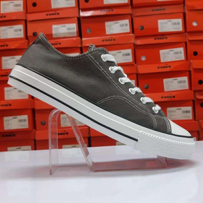 Jual Sepatu sneakers pria airwalk jerry green original di Seller ...