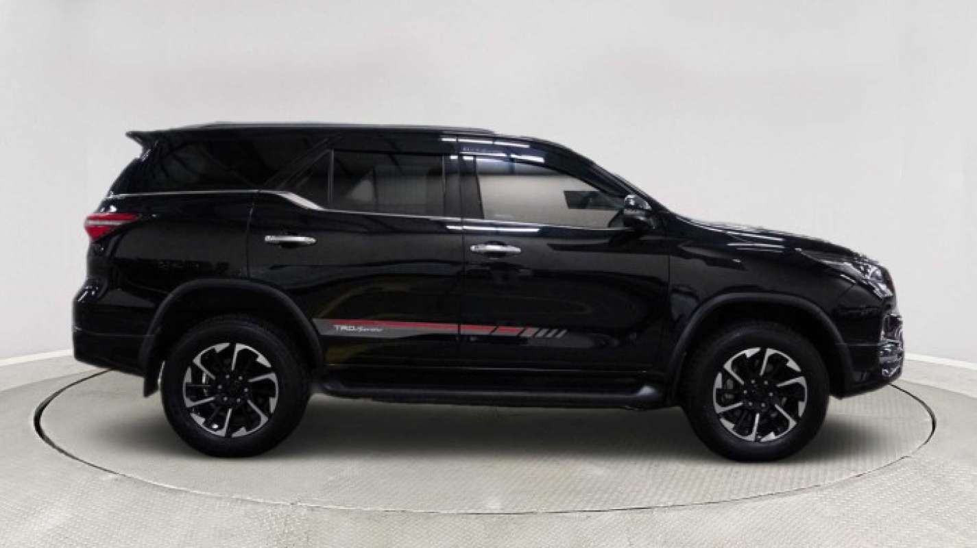 Jual 2020 Toyota Fortuner Vrz Trd 2.4 Cb92000 Di Seller Carsome ...