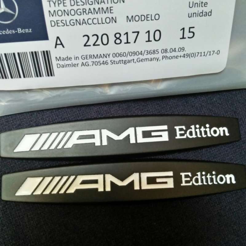 Jual Emblem Samping Letter Logo AMG edition Black Mercedes Benz ...