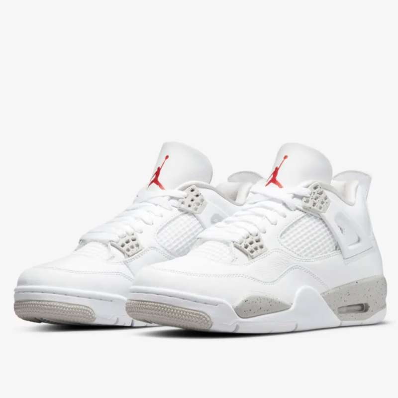 Jual NIKE Air Jordan 4 Tech White Oreo di Seller Hotsaucesneakers ...
