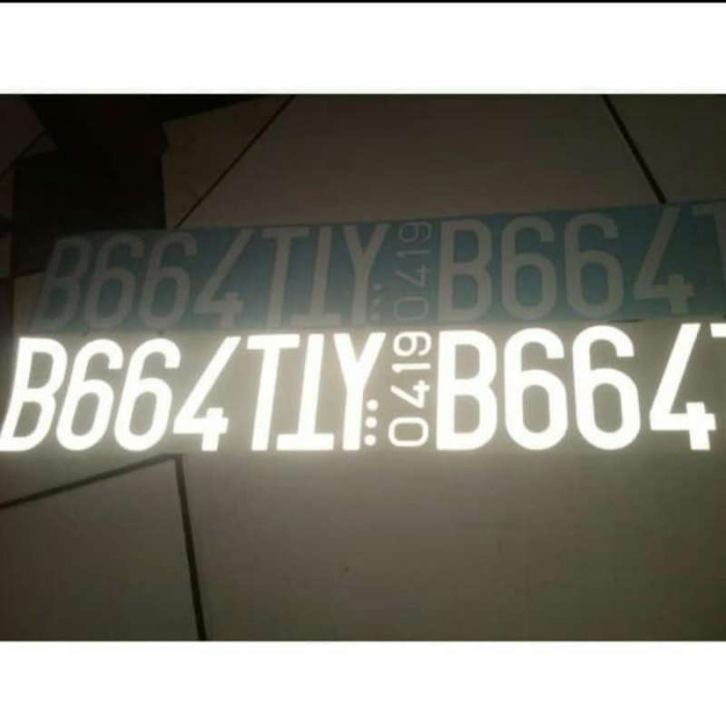 Jual Stiker Plat Nomor Reflektif Mantul Sticker Skotlet Angka Nomer ...