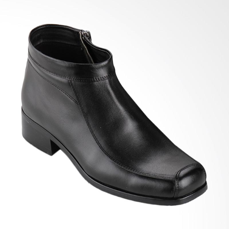 6 Sepatu Boot Wanita Terbaik