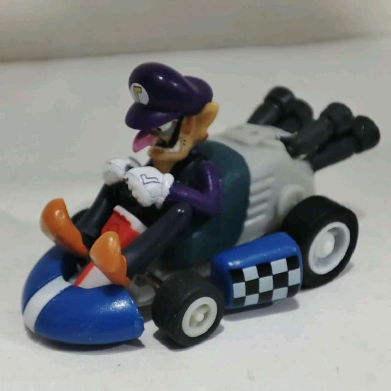 Jual Mainan Action Figure Mini Waluigi Super Mario Bross Mario Kart ...